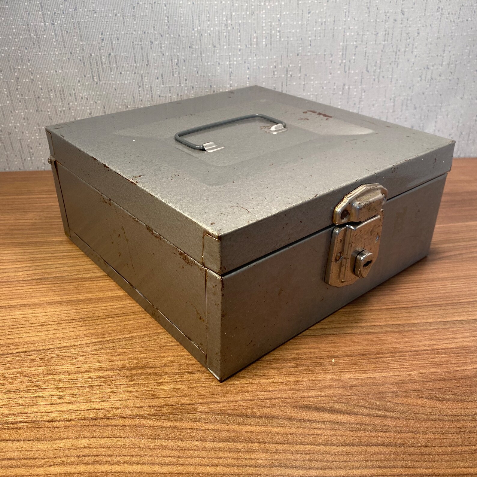 Vintage Industrial Versa Check File Gray Porta-file Metal File Box With ...