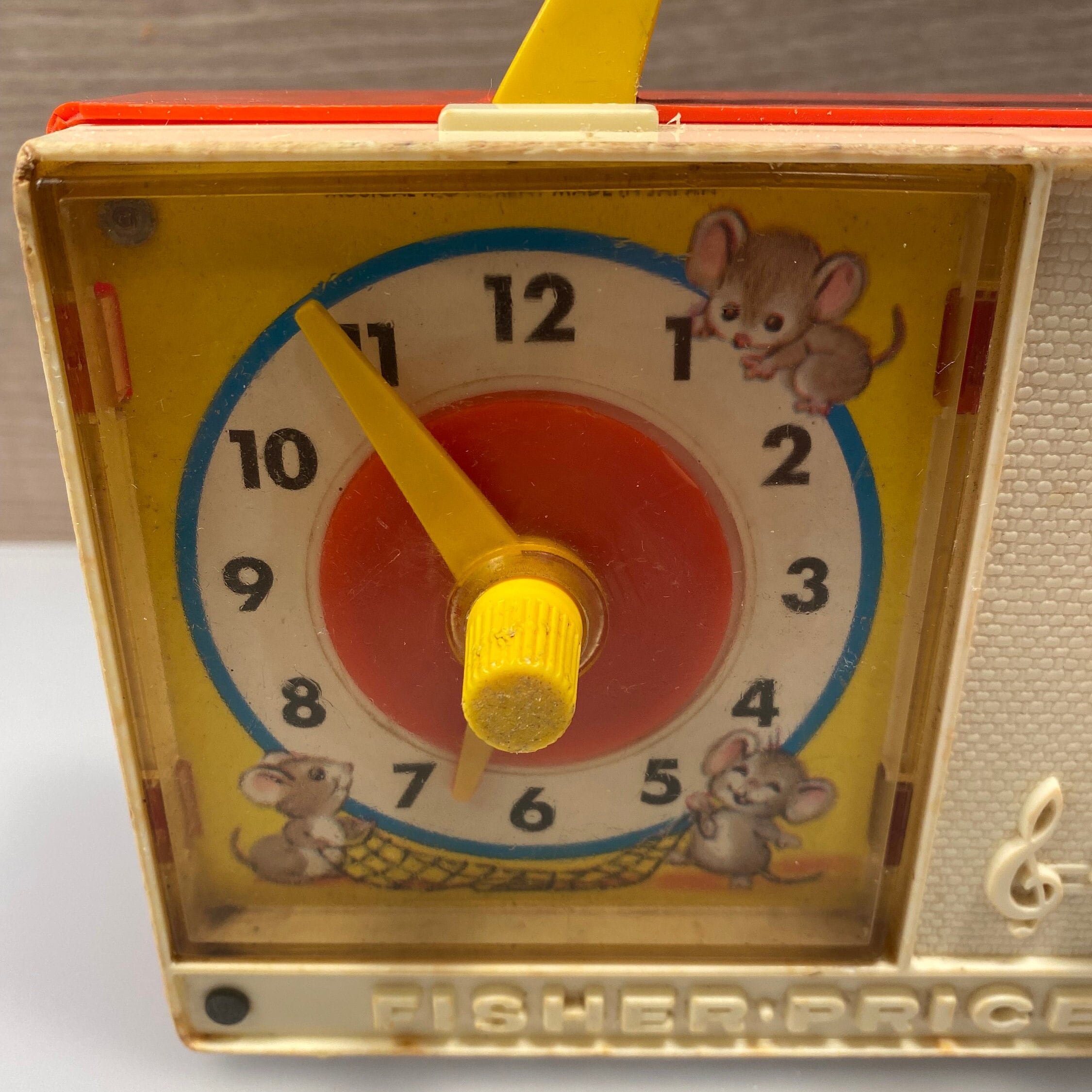 Vintage Fisher Price Hickory Dickory Dock Musical Clock Radio Toy Made ...