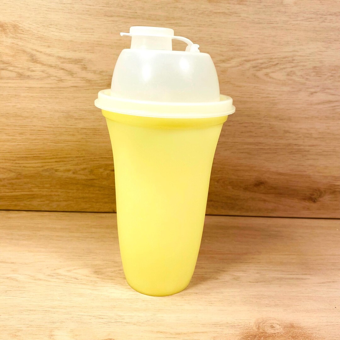 Vintage Tupperware Quick Shaker Cocktail Container 3 Piece Clear ...
