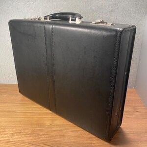 Vintage Black Leather Briefcase With Combo Lock Large Storage Snap Lock ...
