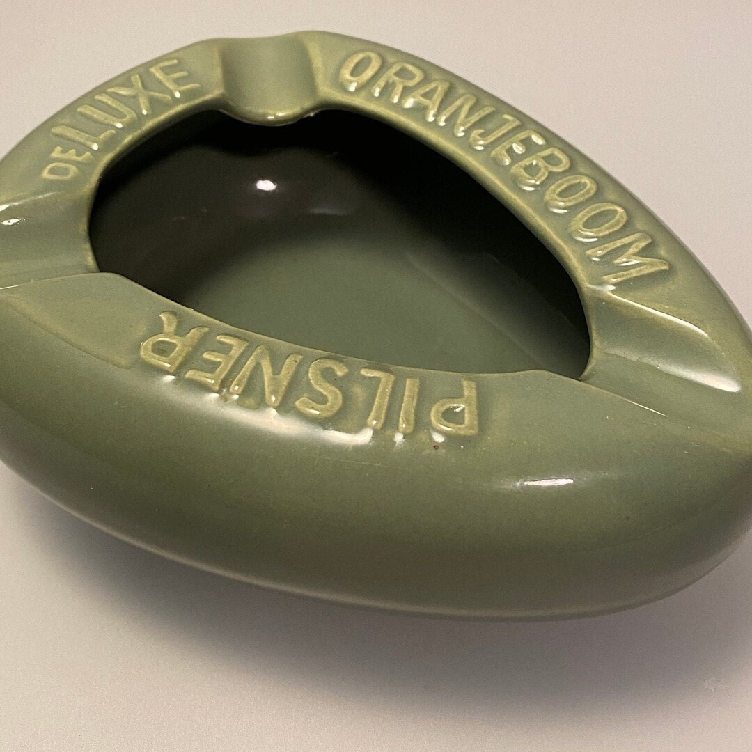 Vintage Ashtray, Antique Cigarette Ashtray Form Pilsner Deluxe ...