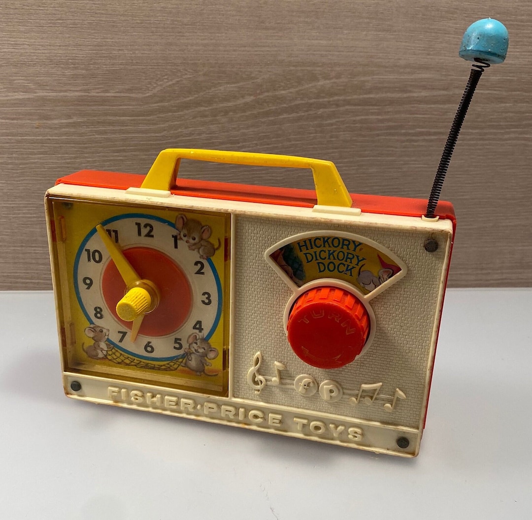 Vintage Fisher Price Hickory Dickory Dock Musical Clock Radio Toy Made ...