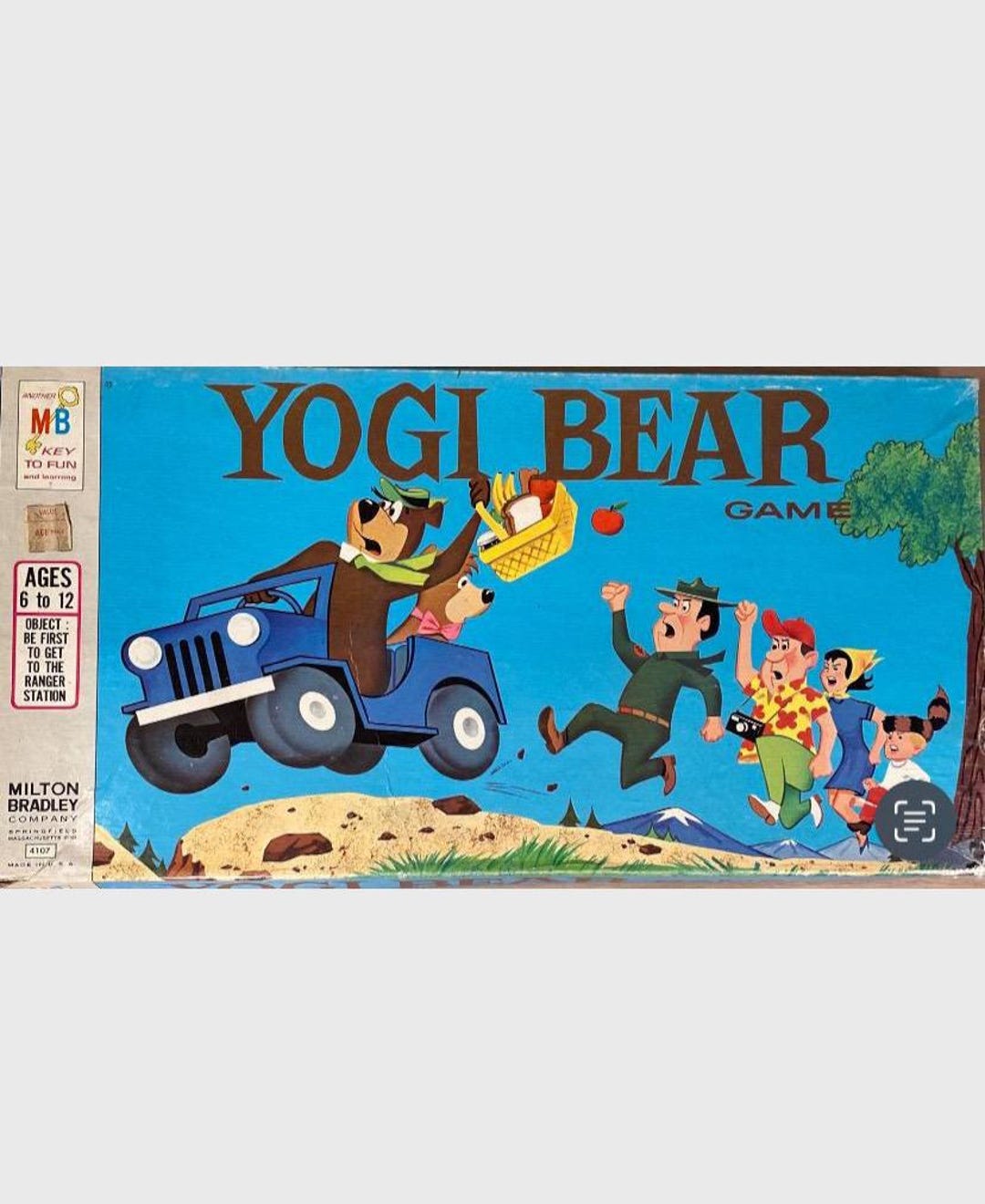 Vintage 1970s Yogi Bear Milton Bradley Game Toys & Games Board Games ...