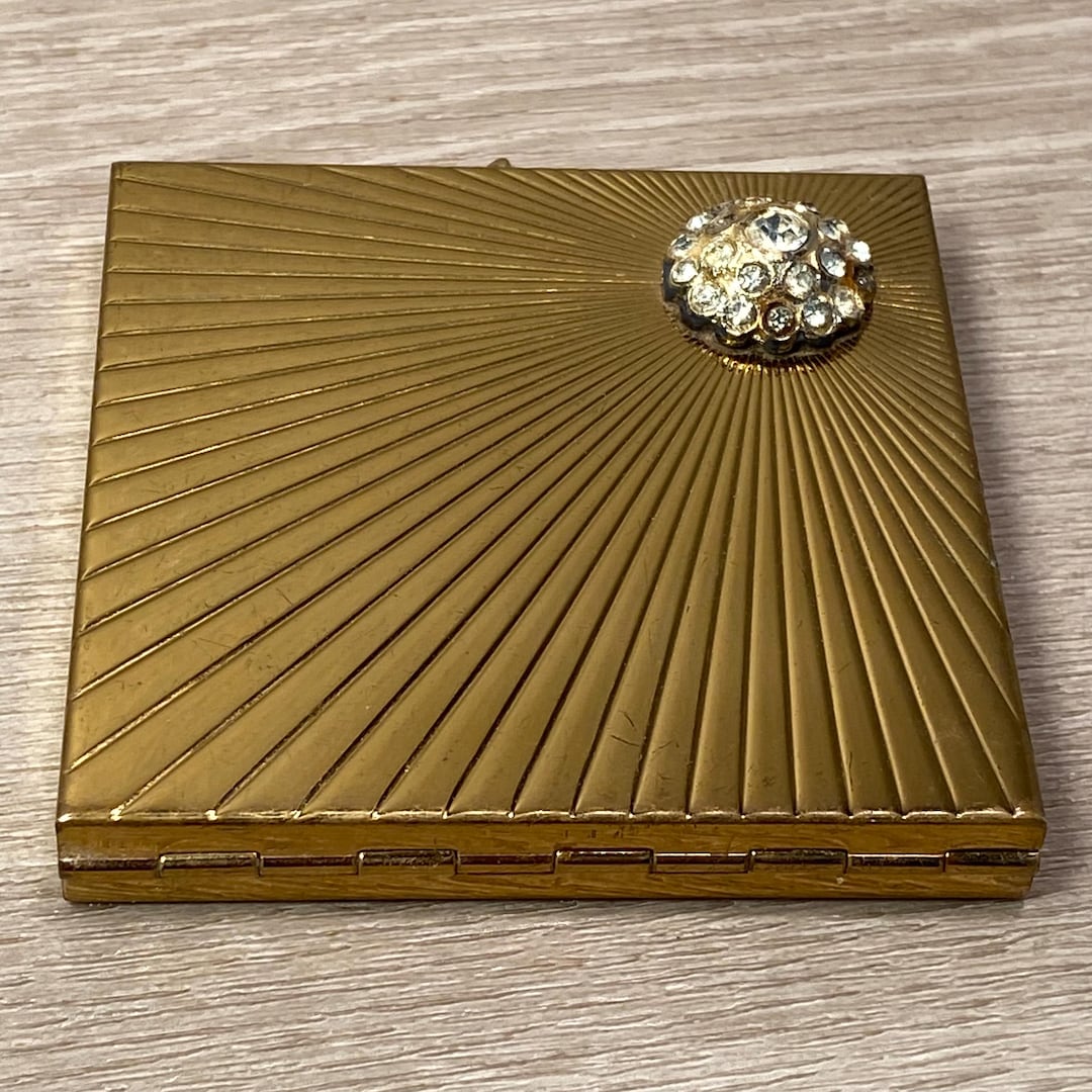 Vintage 50s Powder Compact From Volupte Goldtone Brass Starburst ...