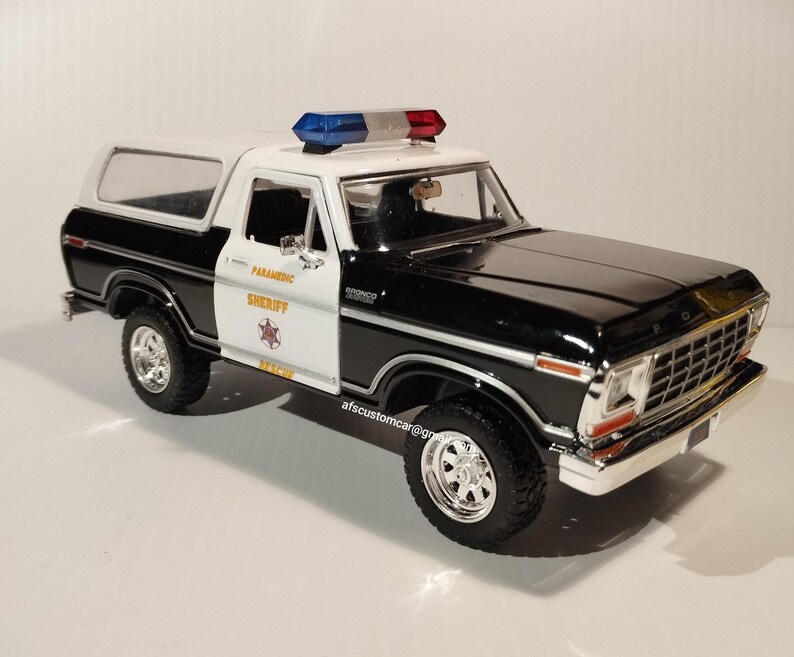 LASD Rescue Paramedic Sheriff 1978 Ford Bronco Diecast Model Car 1:24 ...