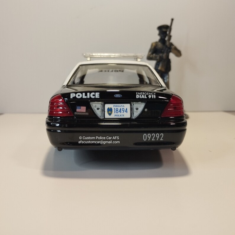 Terre Haute Police Model Car Diecast Ford Crown Victoria 1:24 Scale ...