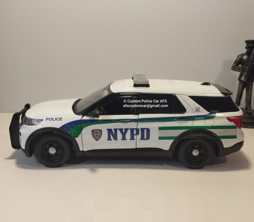 NYPD Green City of New York Police Car Ford Explorer Model Car Diecast ...
