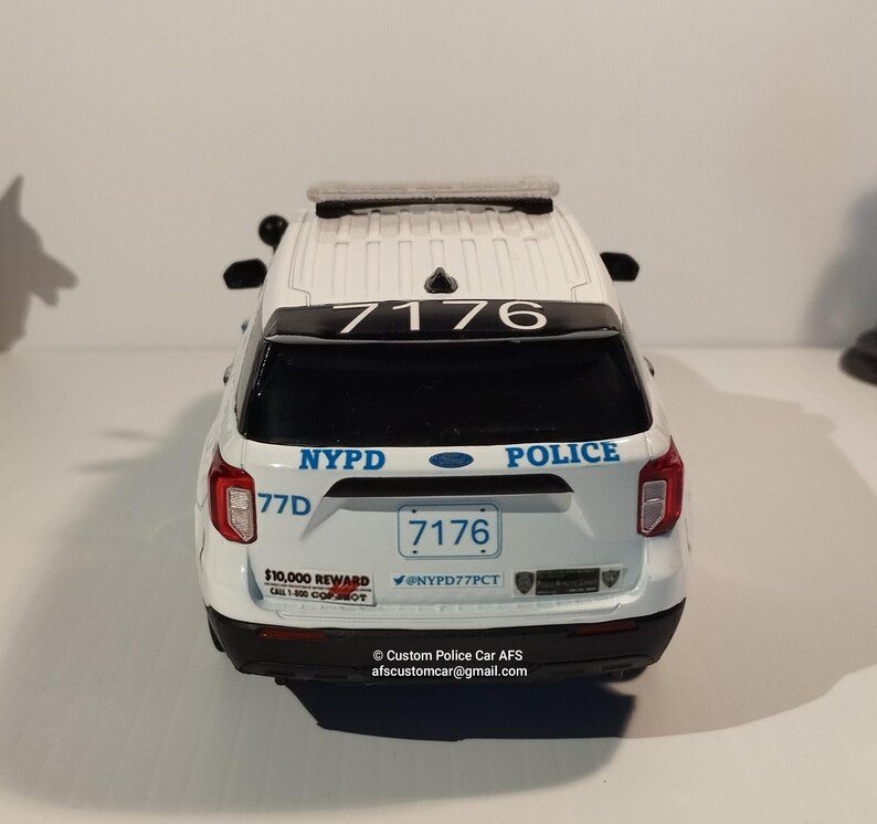 NYPD Police Car Ford Explorer Diecast Model Car 1:24/ Custom Police Car ...
