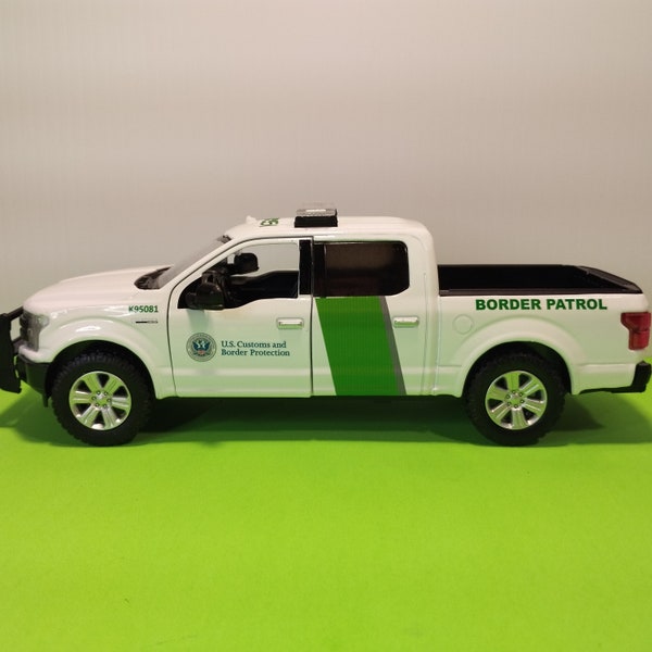 Custom Police Car Model - Etsy