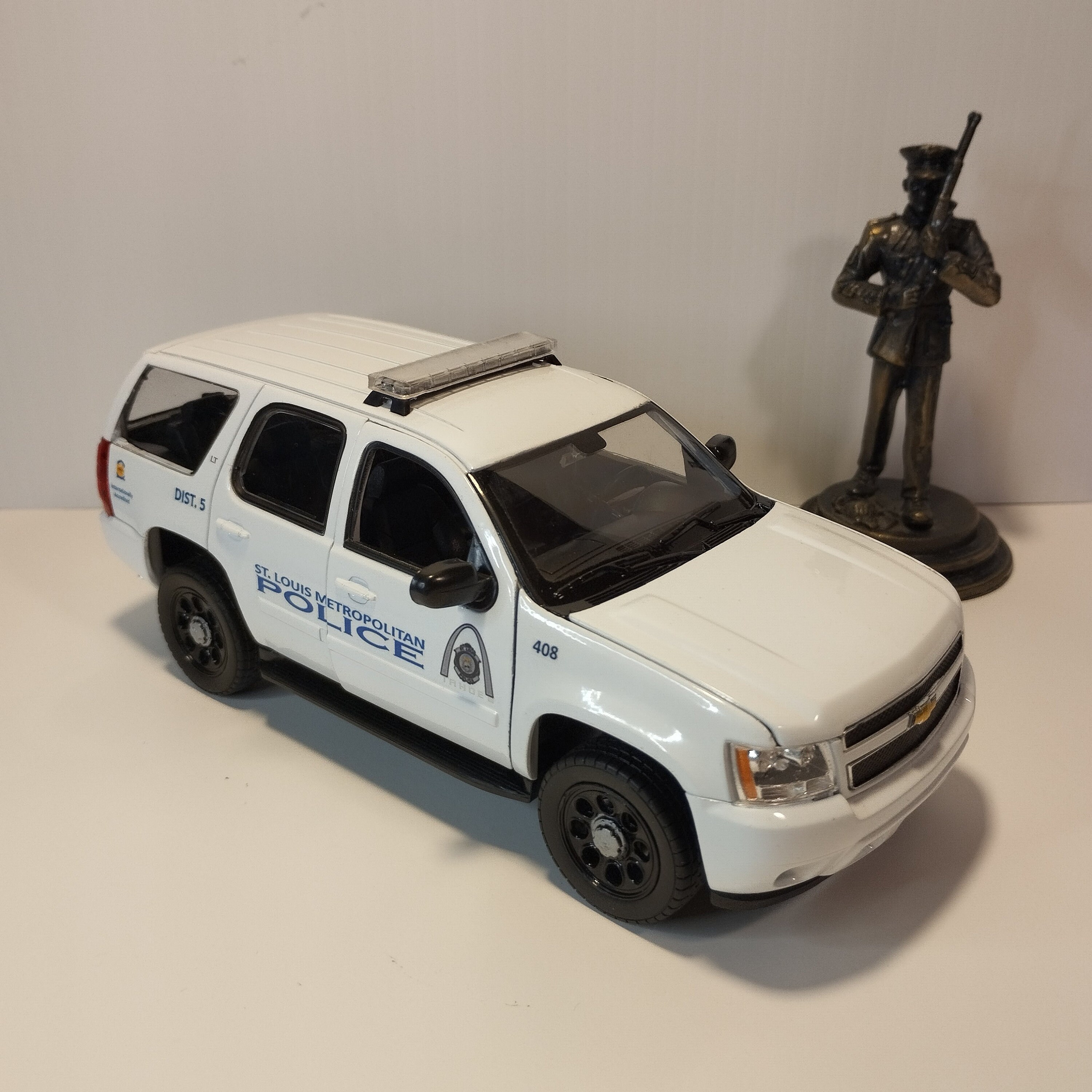 ST Louis Metropolitan Police Tahoe Police Model Car 1:24 / Custom ...