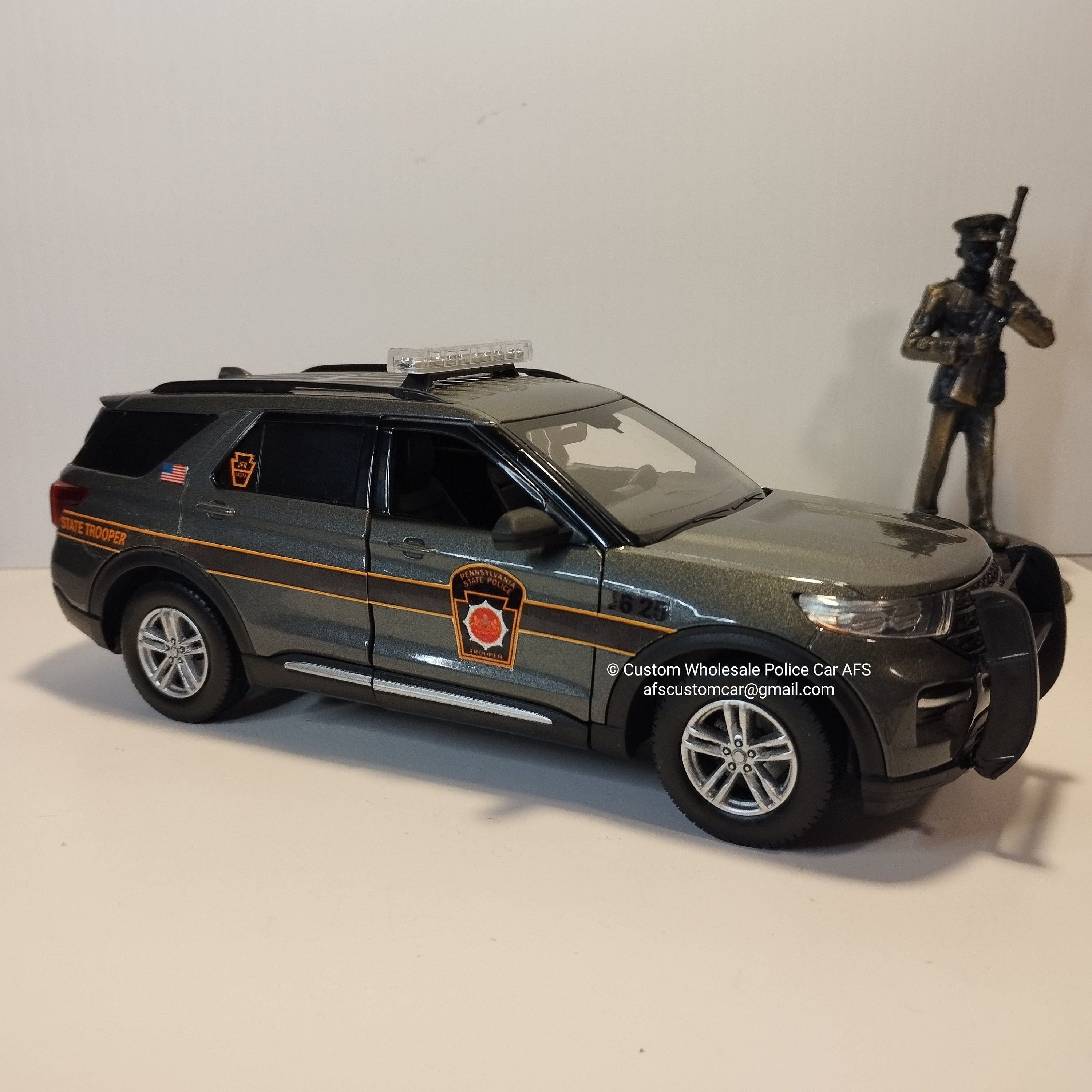 Pennsylvania State Police Model Car Ford Explorer 1:24 Scale Diecast ...