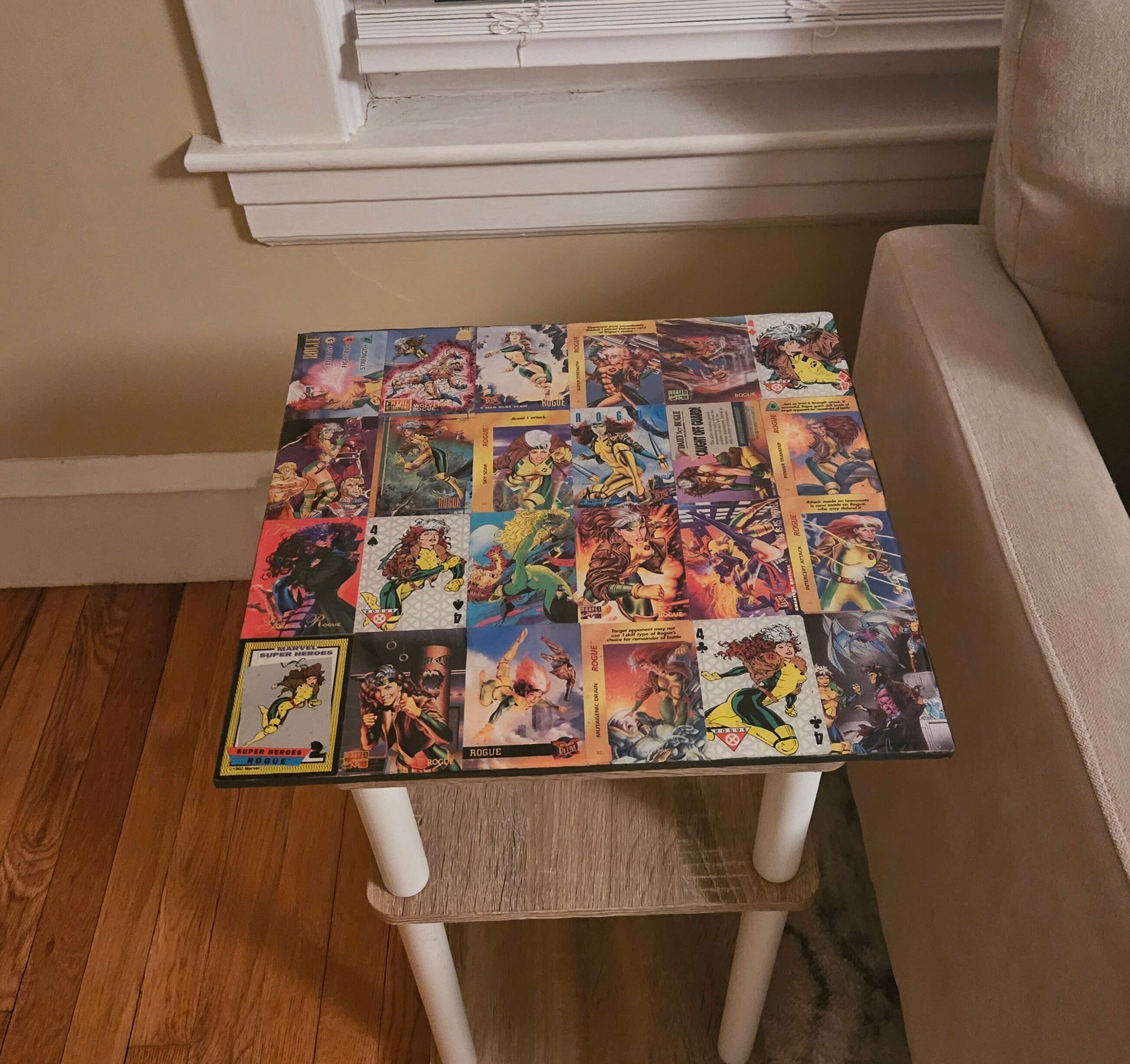 Marvel's X-men Rogue Comic Card Epoxy End Table Tabletop - Etsy