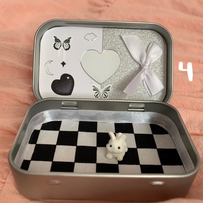 Altoid Wallet Tins / Mini Wallet / Purse Storage / Trendy / Adopt a ...