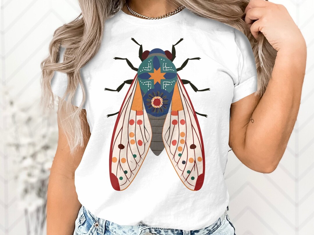 Colorful Geometric Cicada Art T-shirt, Abstract Insect Design Tee ...