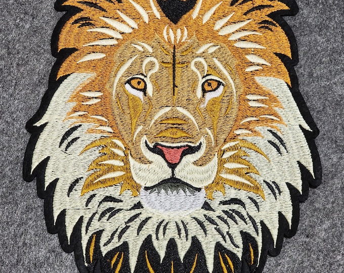 Lion Patch - Regal Crest and Crown Heraldry Lion Crest - Iron on ...