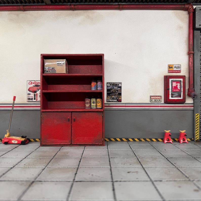 1:18 Diorama Car Workshop Display | Scale Model Showcase for Collectors ...