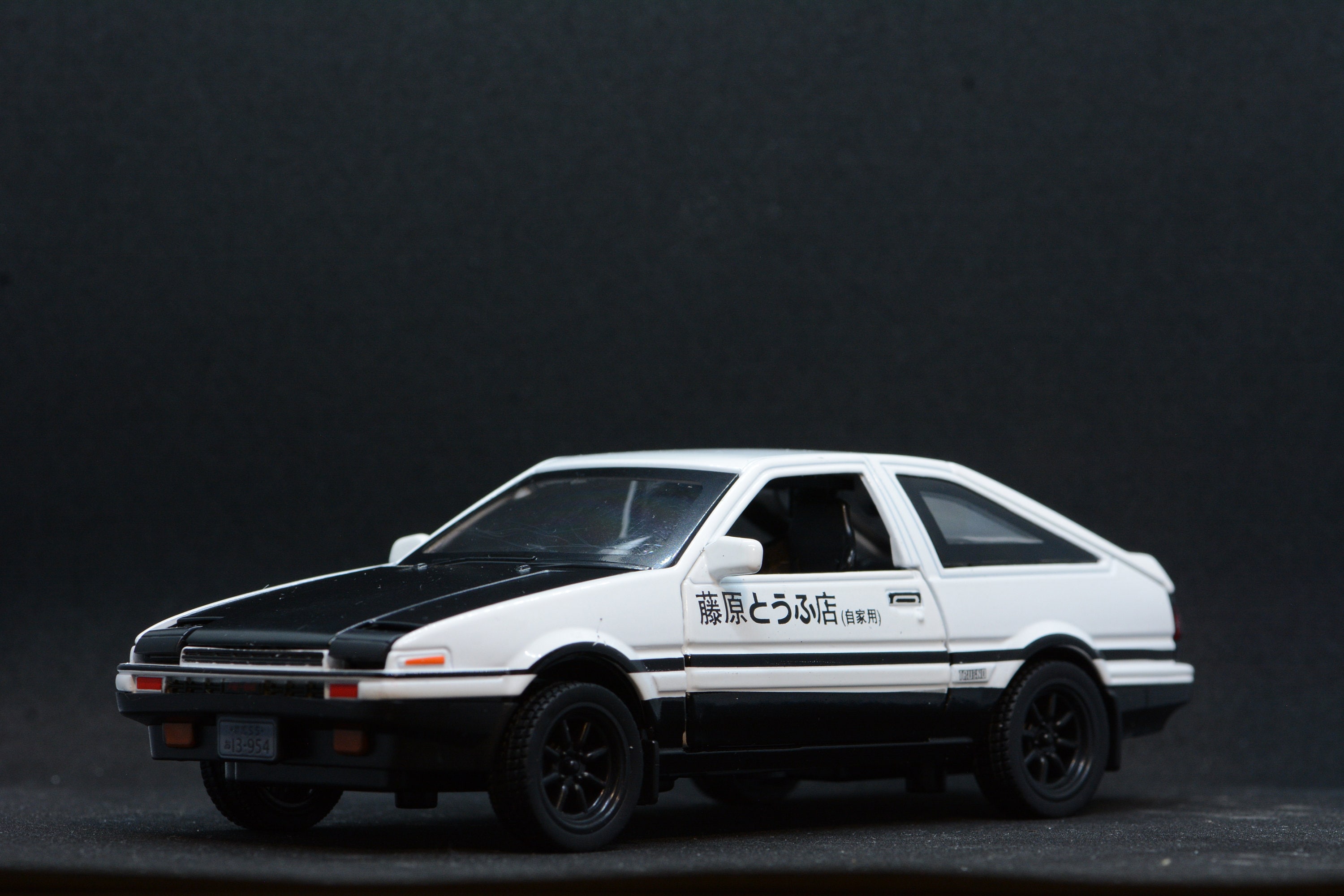 Initial D AE86 Diecast 1/32 Model Toyota Trueno - Etsy