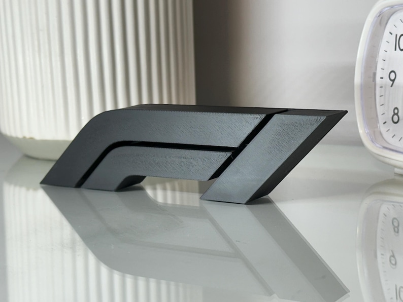 Formula 1 Logo Desk Decor, F1 Desk Accessory, 3D Printed Racing Display ...