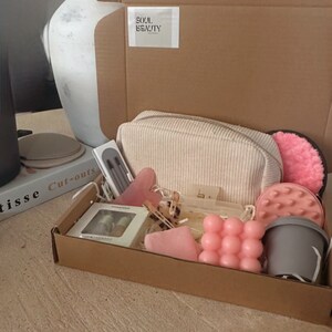 Pamper Box Gift Set, Spa Day at Home, Relaxing Self Care Kit, Beauty ...