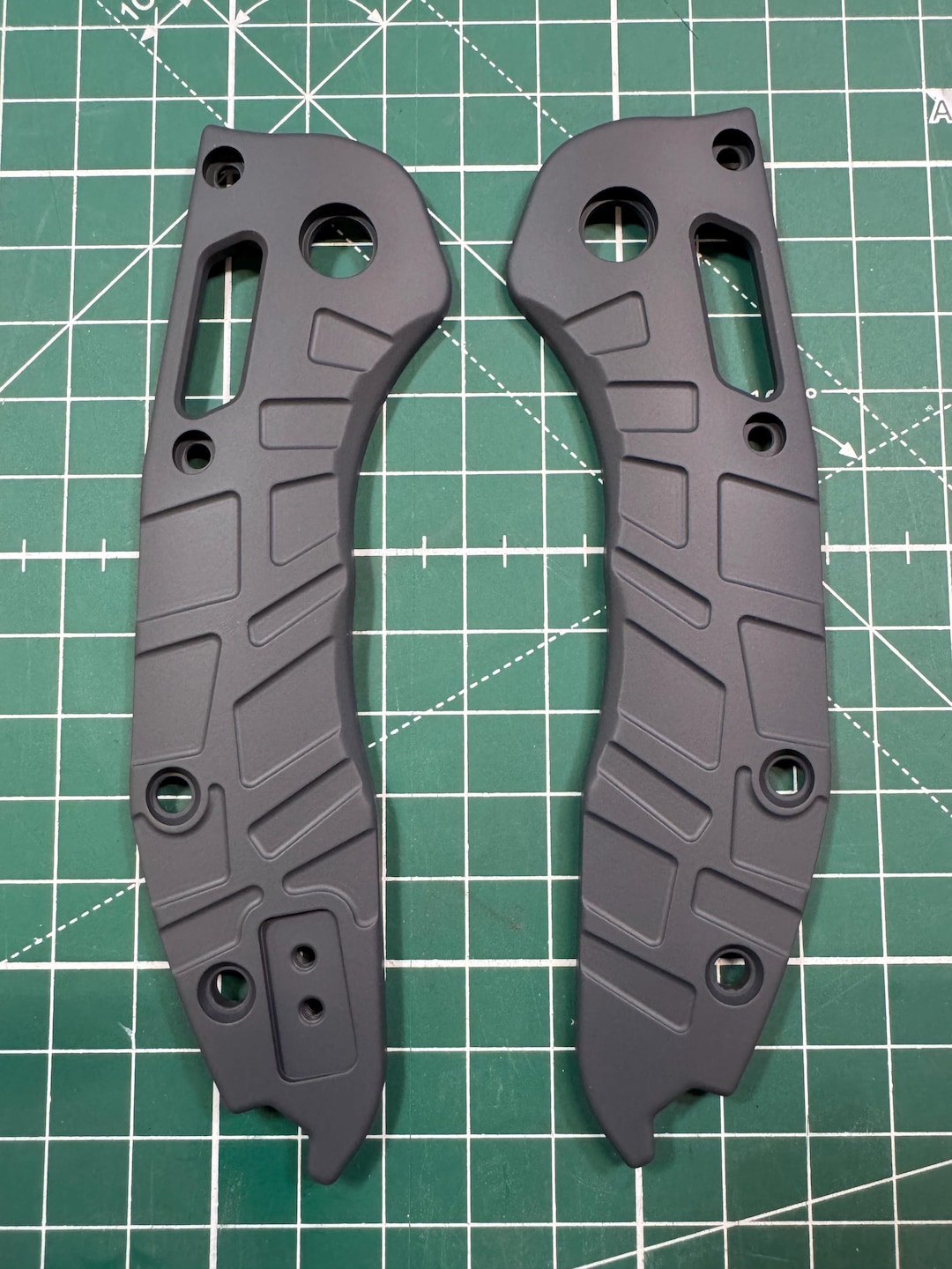 Microtech Stitch Ram-lock Gen 3 Titanium Scales V2 Coated With Cerakote ...
