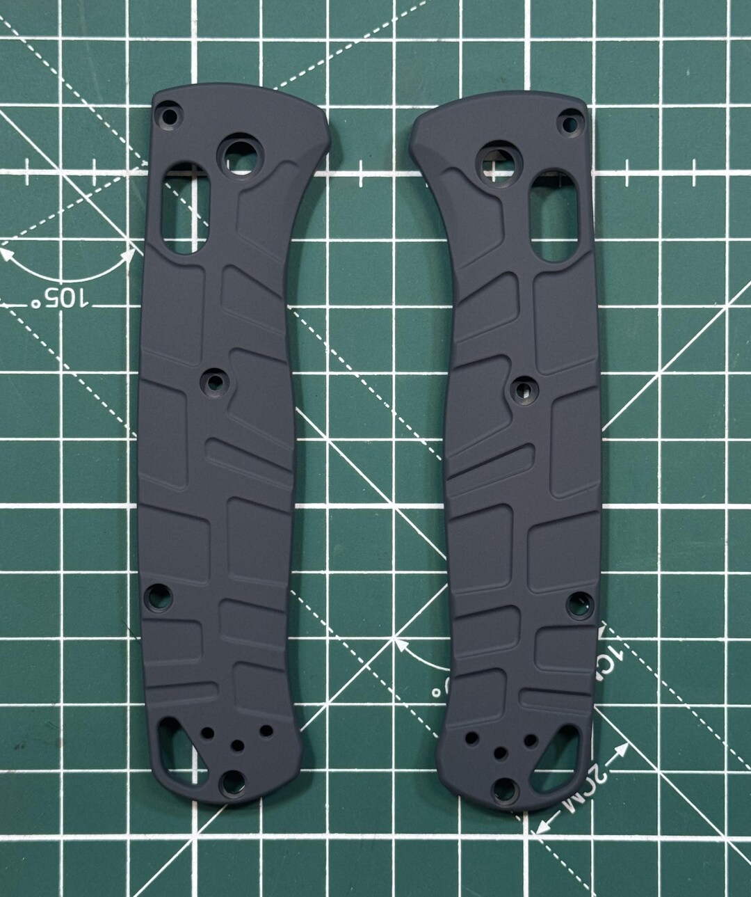 Benchmade 535 Bugout Titanium Scales - Combat Gray - Etsy