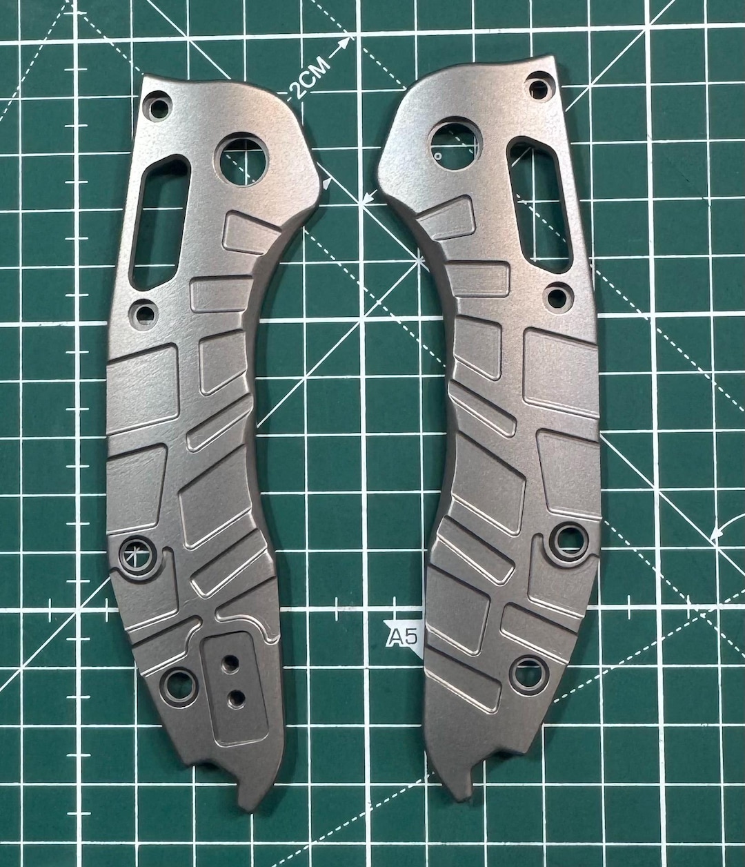 Microtech Stitch Ram-lock Gen 3 Titanium Scales V2 Glass Bead Blasted ...