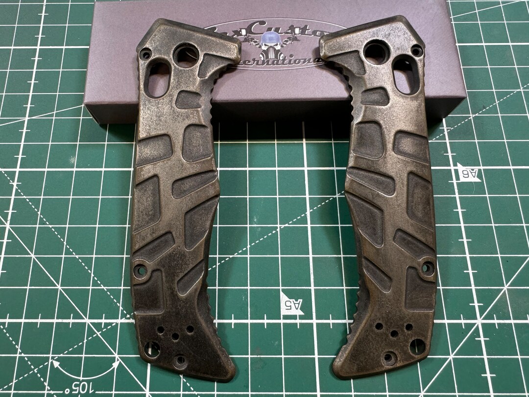 Titanium Scales Cerakote Battle Worn Series for Benchmade Bugout and ...
