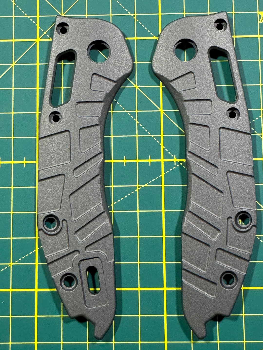 Microtech Stitch Titanium Scales Coated With Cerakote Tungsten - Etsy
