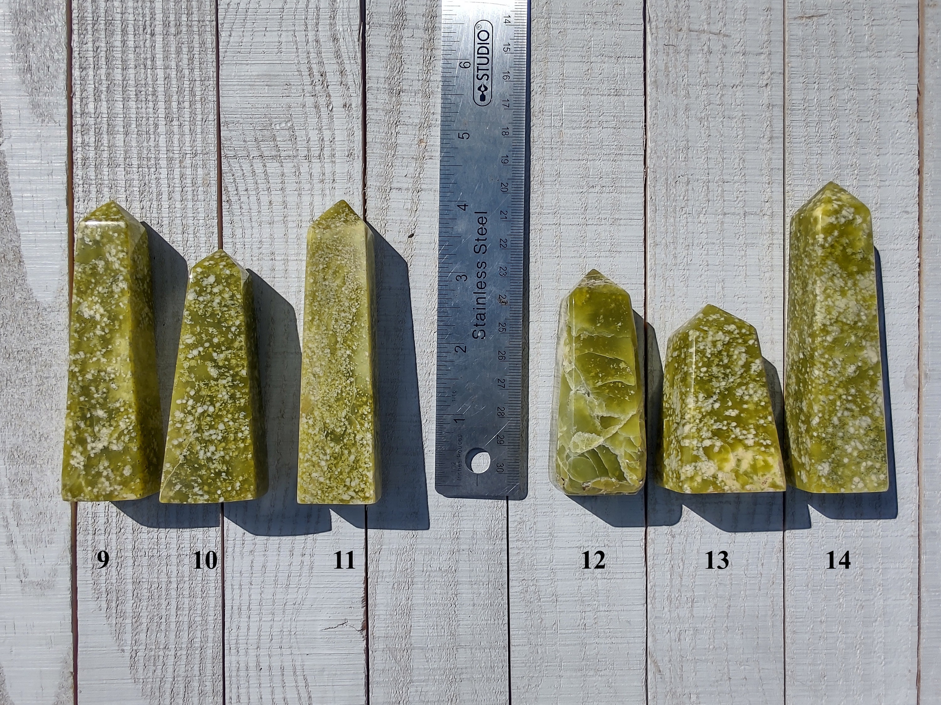 UV Reactive Yellow Serpentine Jade Tower/obelisk - Inner Peace ...