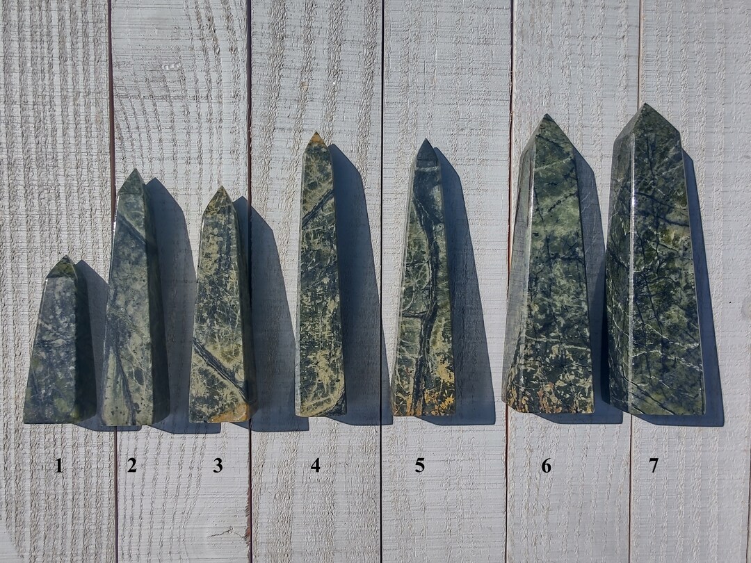 Green Serpentine Jade Obelisk/tower - Harmony, Healing, and Abundance ...