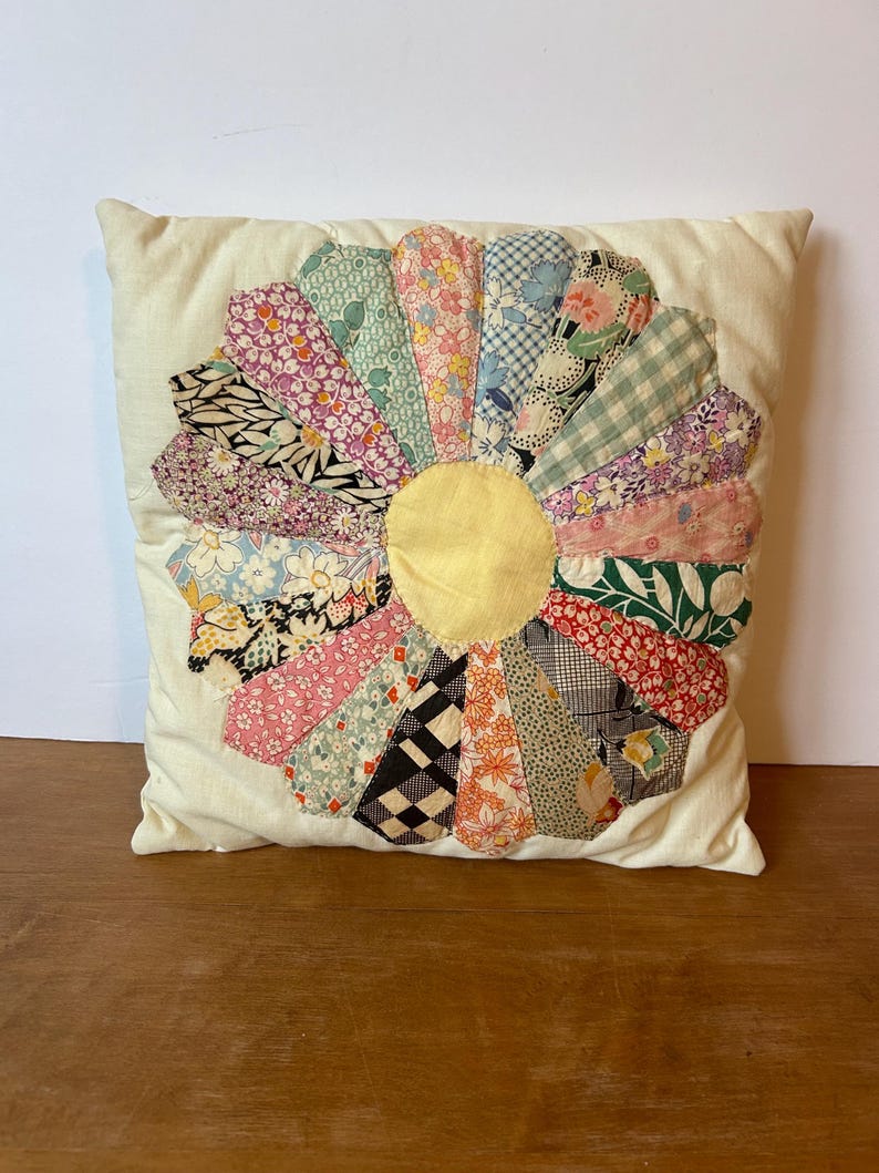 Vintage Handmade Quilt Pattern Pillow 12x12 - Etsy