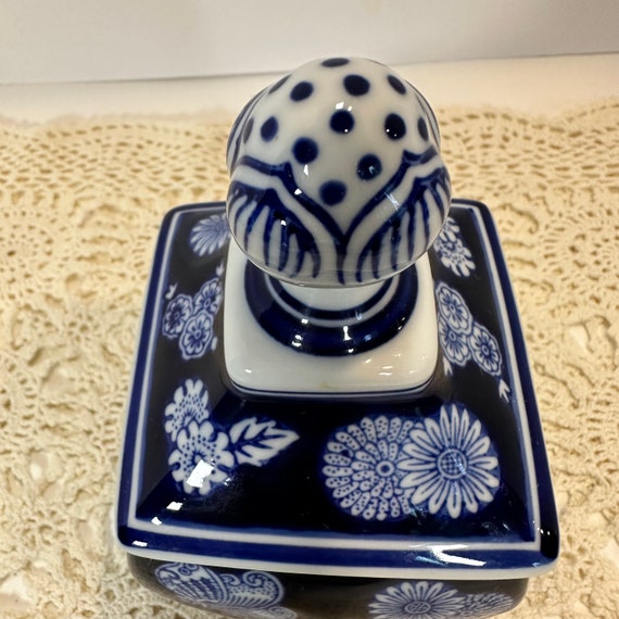 Vintage Blue and White Porcelain Dish with Lid, Butte… - Gem