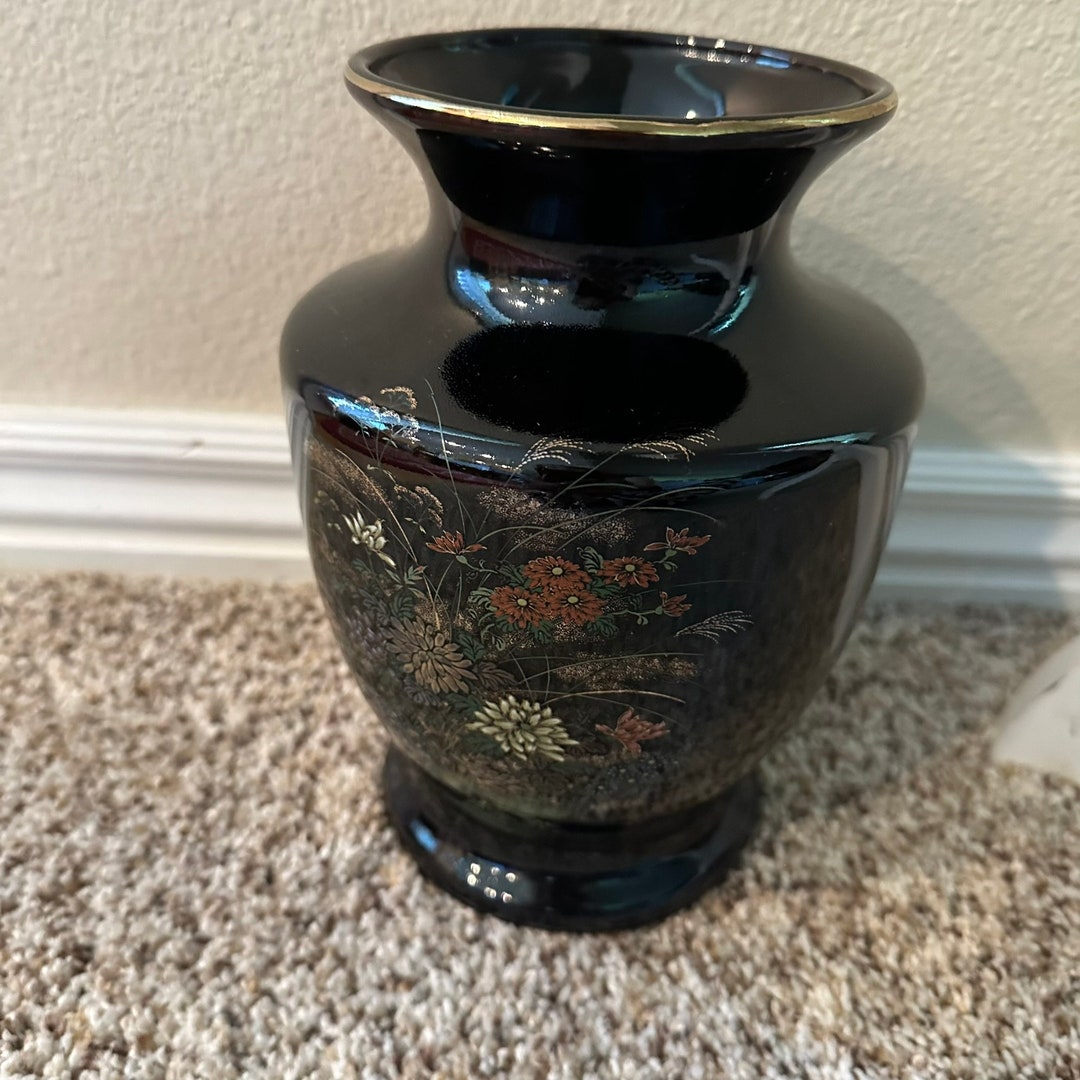 Vintage, Black Japanese Heisei Hand Painted Floral Vase With Gold Trim ...