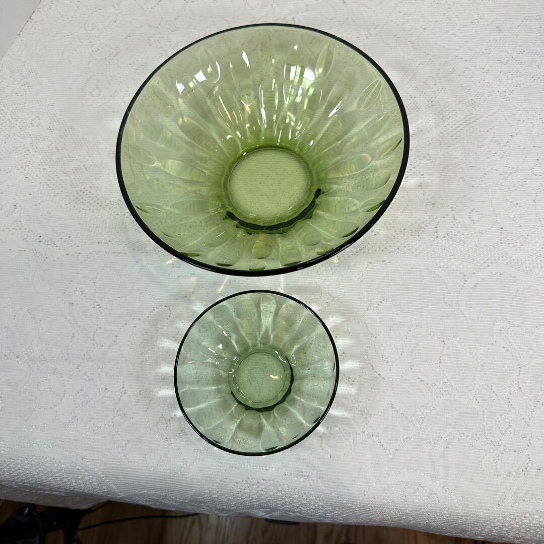 Vintage Hazel Atlas Hazelware Glass Lyric Avocado Green Chip and Dip ...