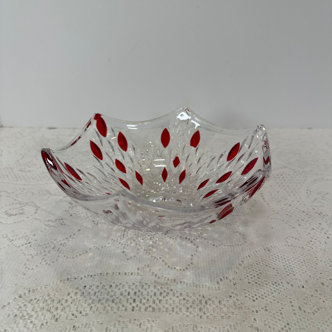 Vintage, Fruit Bowl/candy/snack Bowl Heavy Glass, Hexagonal Red Accents ...