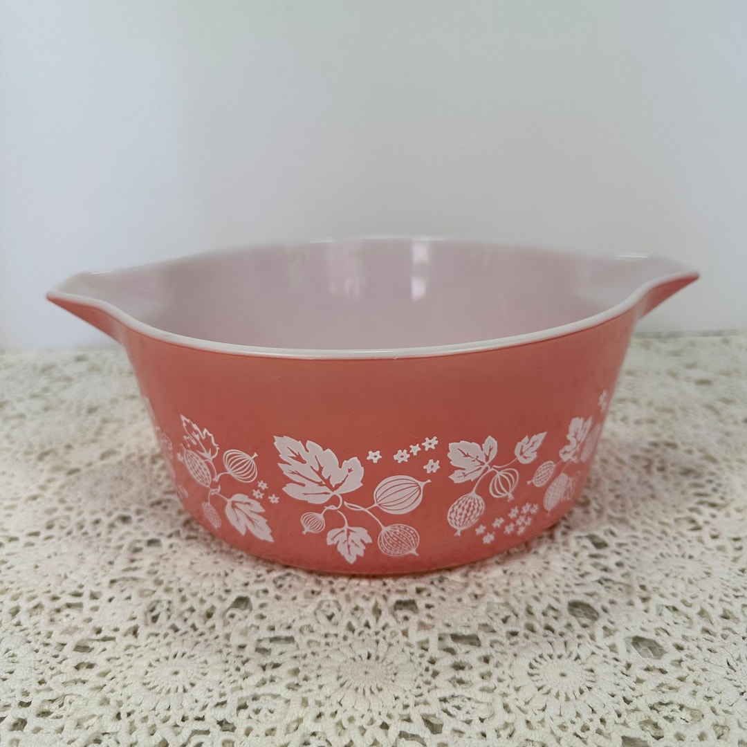 Vintage Rare, Pyrex Pink Gooseberry Casserole Dish, 475-B, 2 1/2-quart ...