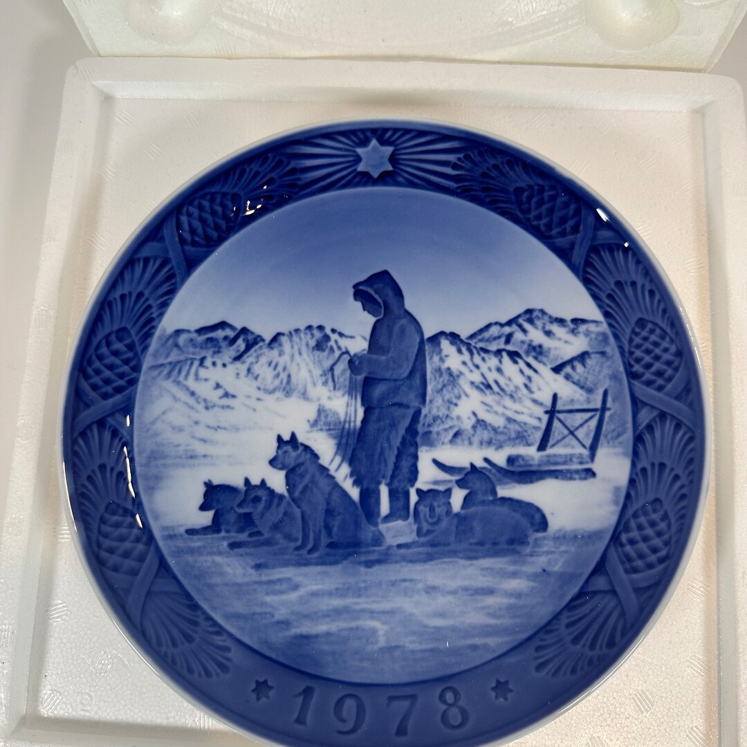 Vintage Greenlandic Scenery 1978, Royal Copenhagen Christmas Collectors ...