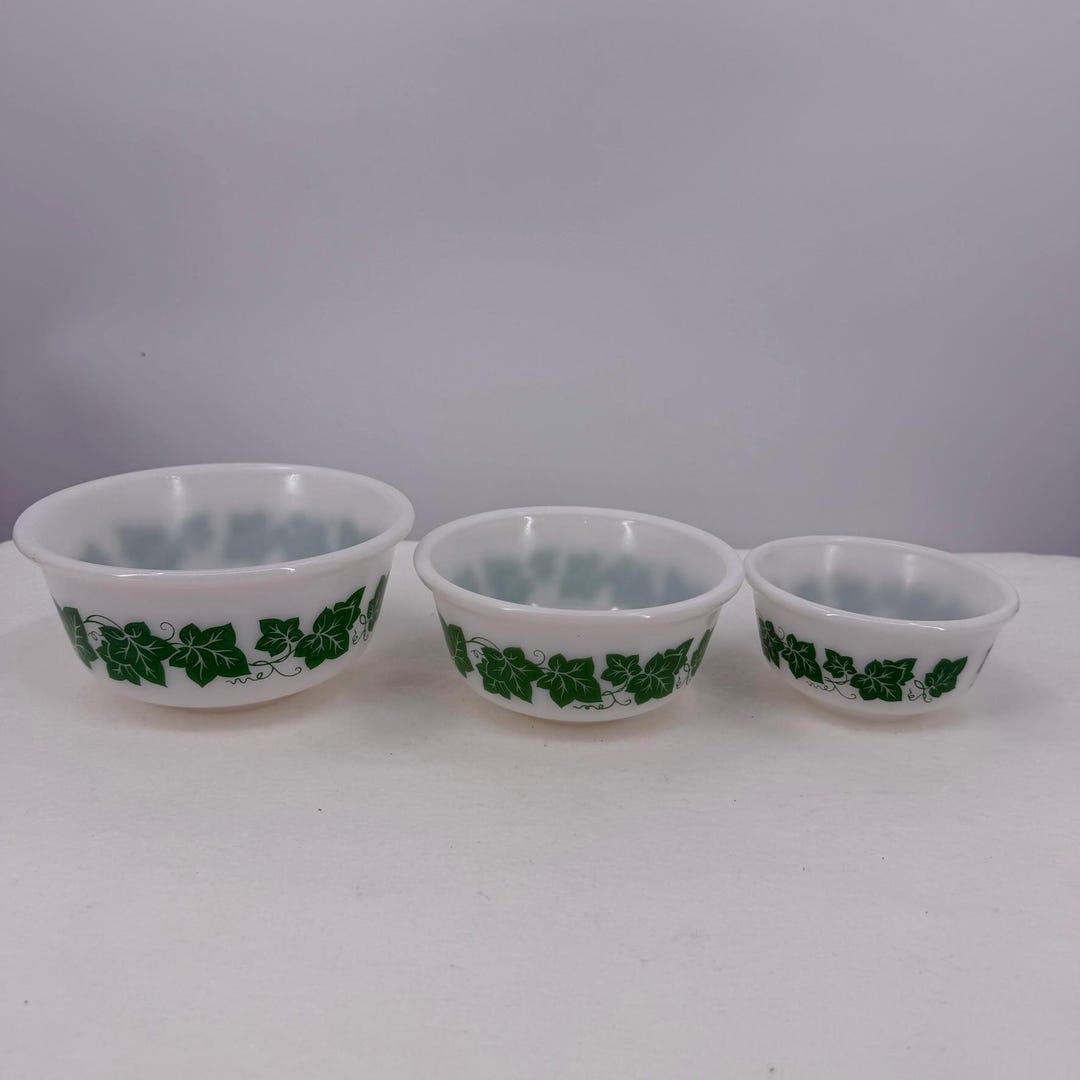 Vintage Hazel Atlas Green Ivy Milk Glass Nesting Bowls - Set of 3 | Mid ...