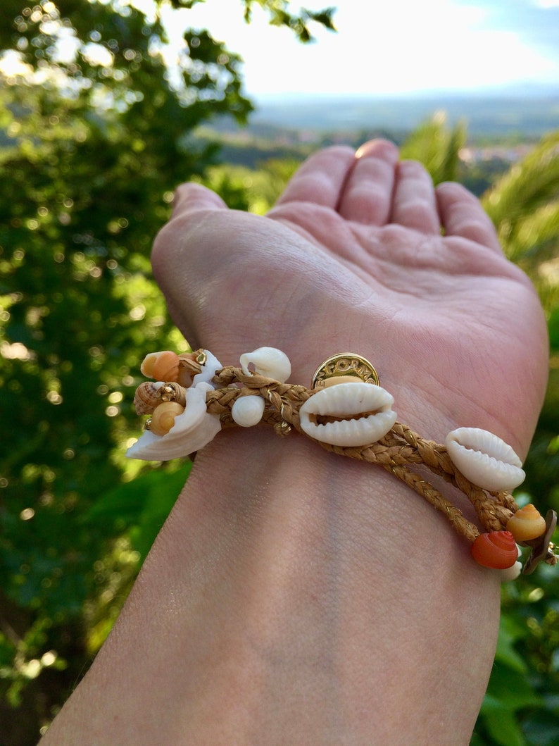 The Mamimi Seashell Jewelry Shell Bracelet Beach Jewelry Unique ...
