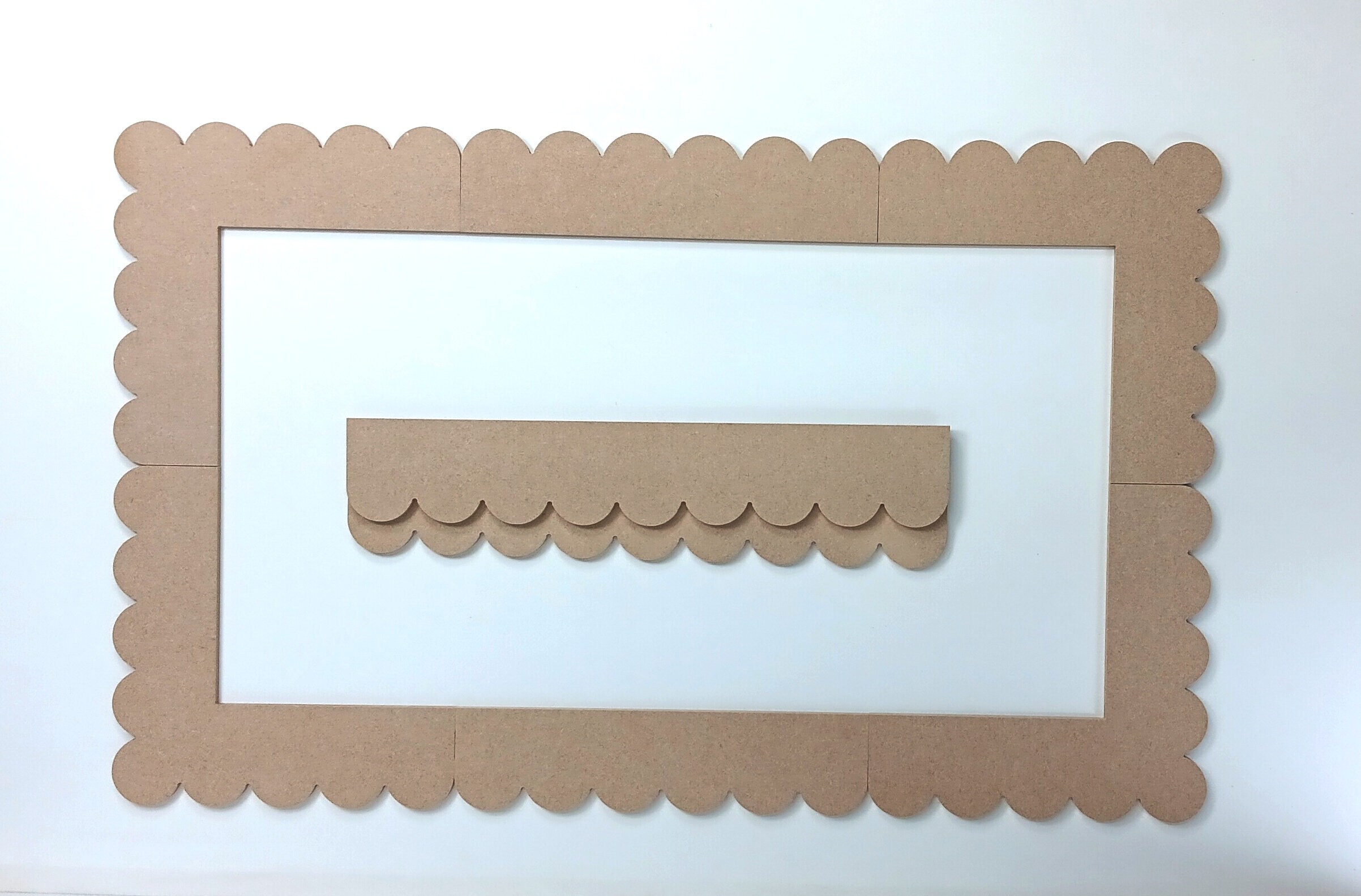 Scallops MDF Mirror Frame Set 8 Pieces 4 Corner Pieces, 4 Middle Pieces ...
