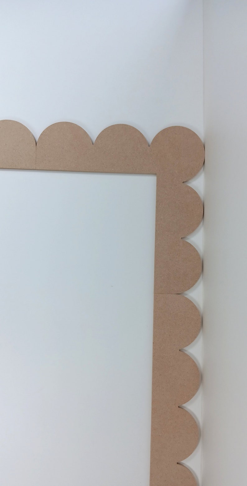 Scallops MDF Trim Molding Corner Piece Scallops Outside , Scalloped ...