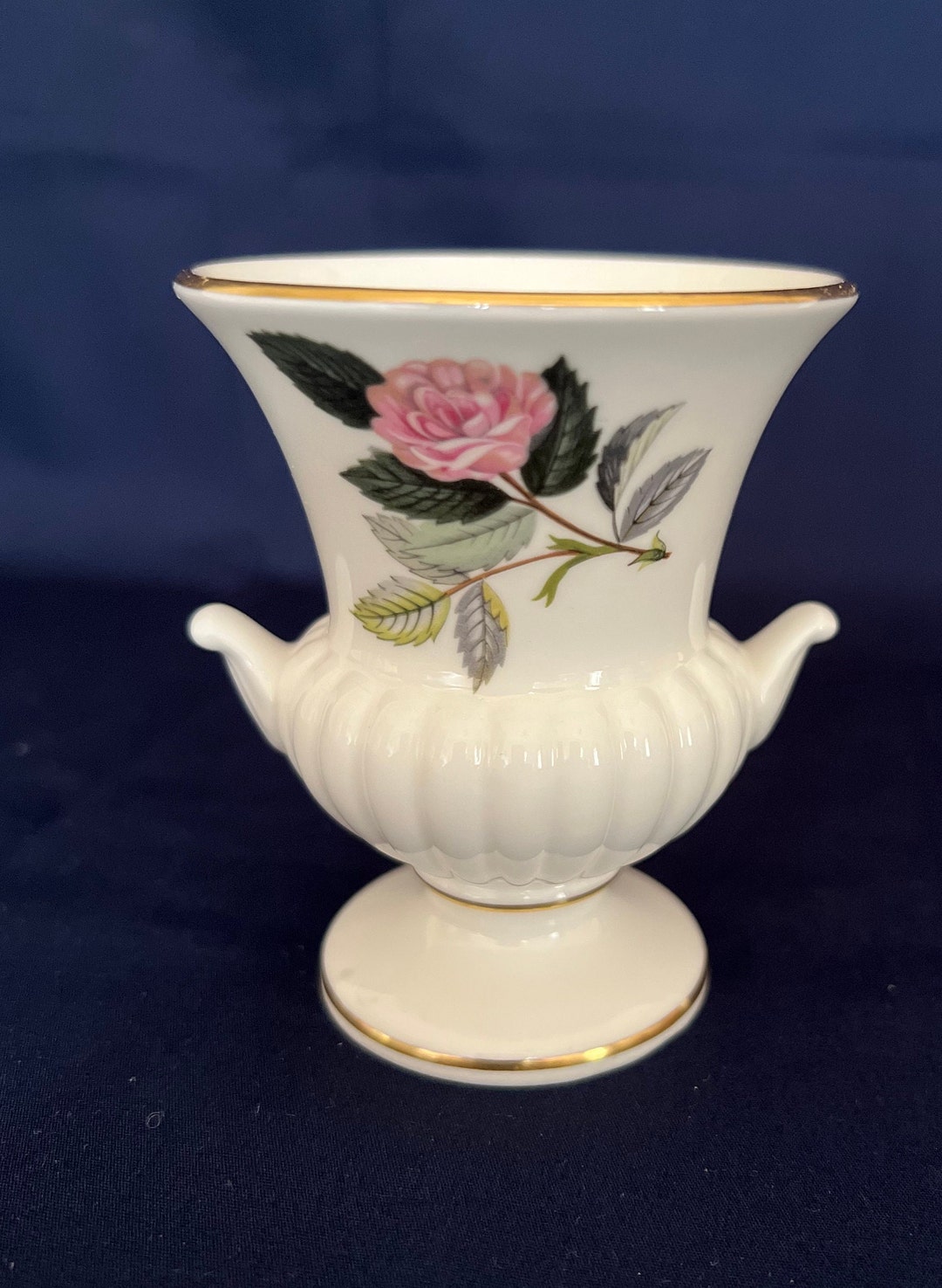 WEDGWOOD Small Urn Vase. Collectible Bone China. Ideal Gift. - Etsy
