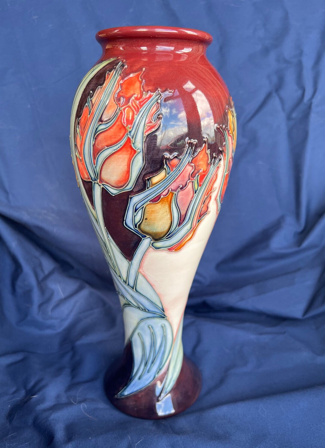 MOORCROFT RED TULIP Vase 27.5cm. Sally Tuffin Design 1993. Modern ...