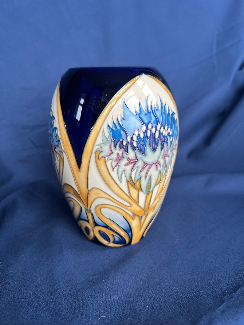 MOORCROFT LTD EDITION Vase 13cm. Cornflower Cavalcade Pattern ...