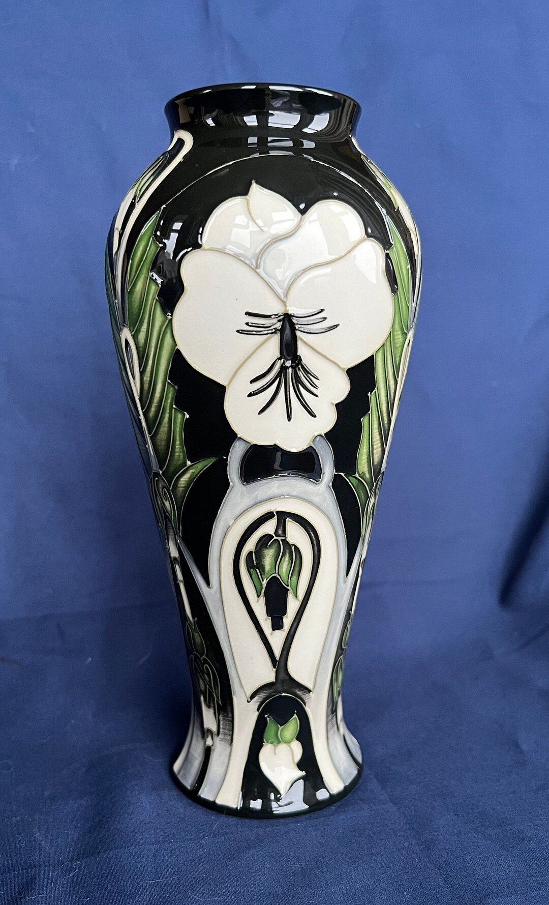 MOORCROFT HARLEQUINADE VASE 21cm. Emma Bossons Designer. Highly ...