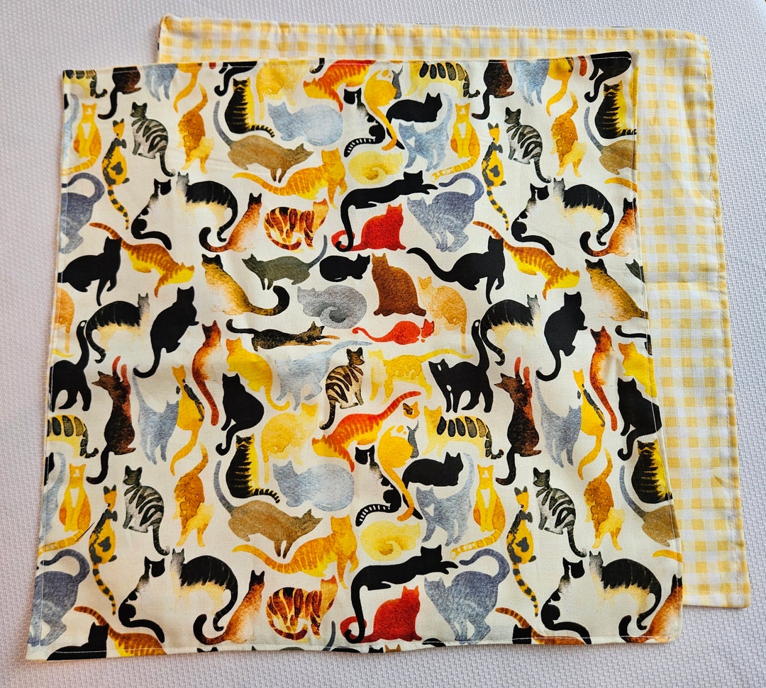 Set of 4 Cat Print Reversible Fabric Napkins 15.5 Square Size, Set of 4 ...