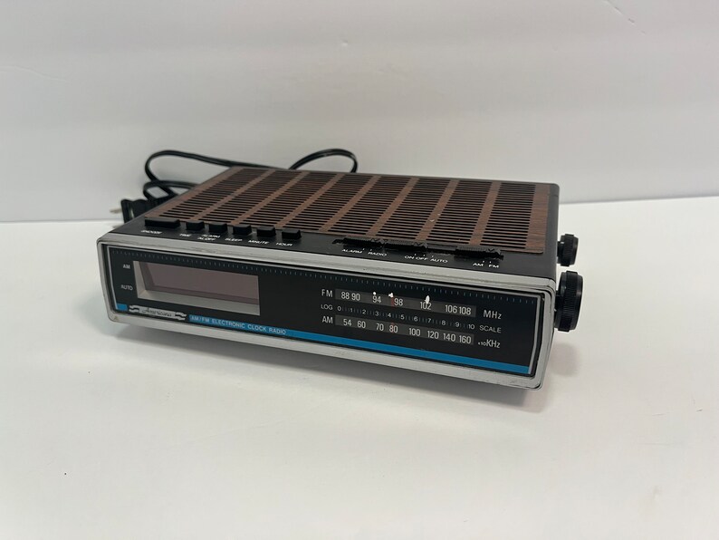 Vintage Digital Alarm Clock 90s Alarm Clock Vintage Table Clock - Etsy