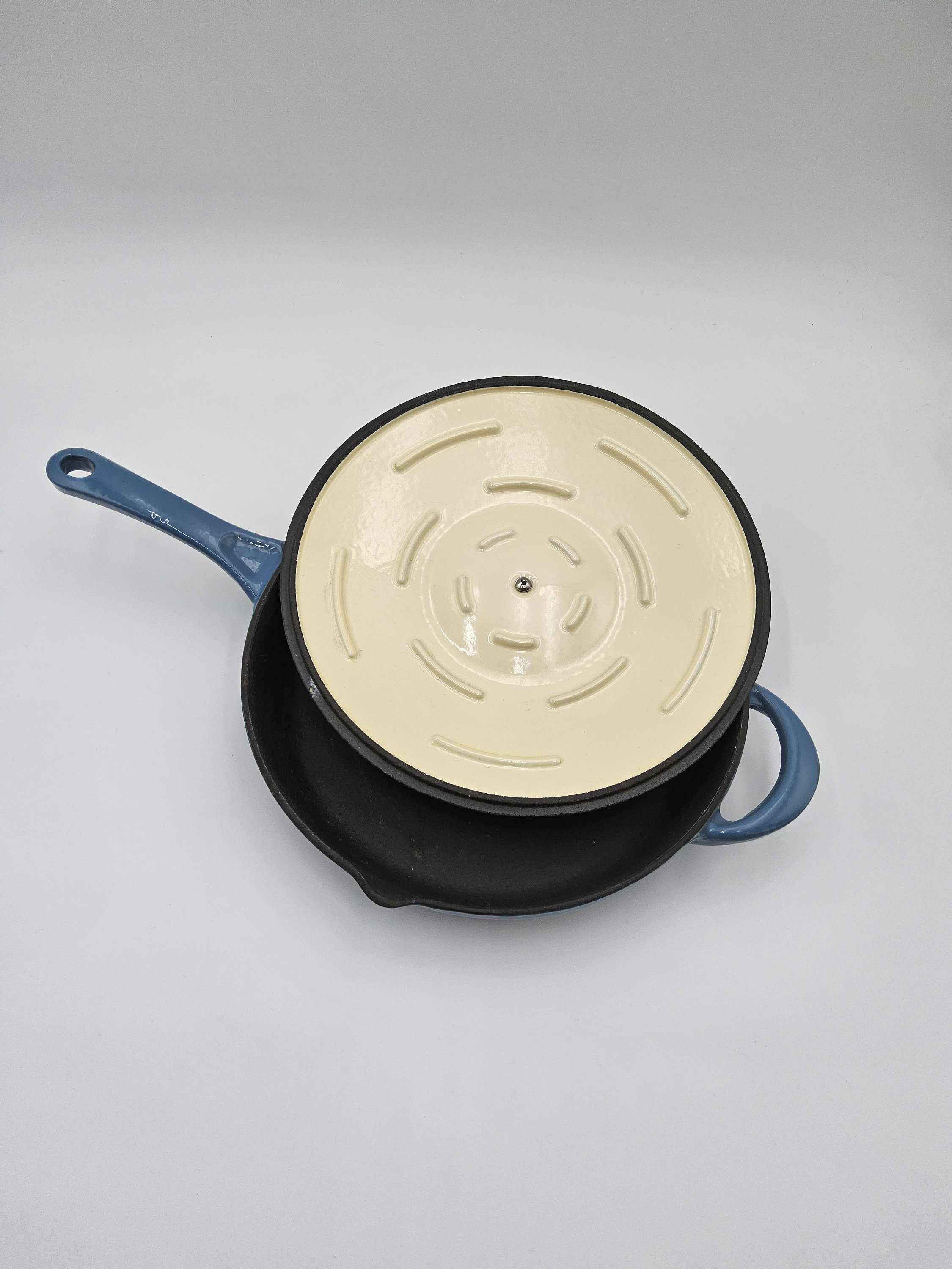 Blue Cast Iron Enamel Frying Pan With Lid Vintage Cast Iron Skillet ...