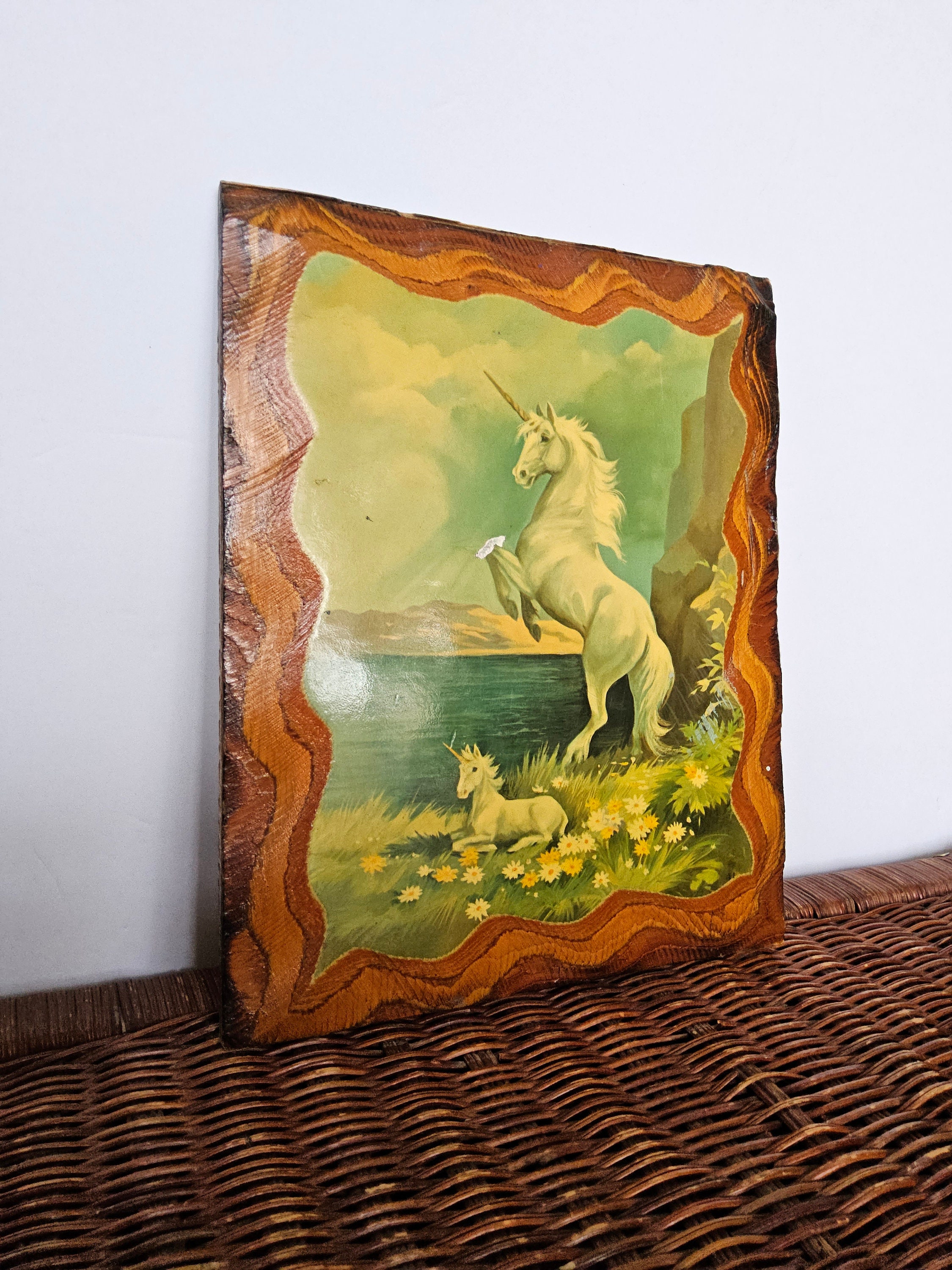 Unicorn Decoupage on Scalloped Wood Plaque. Vintage Unicorn Wall ...