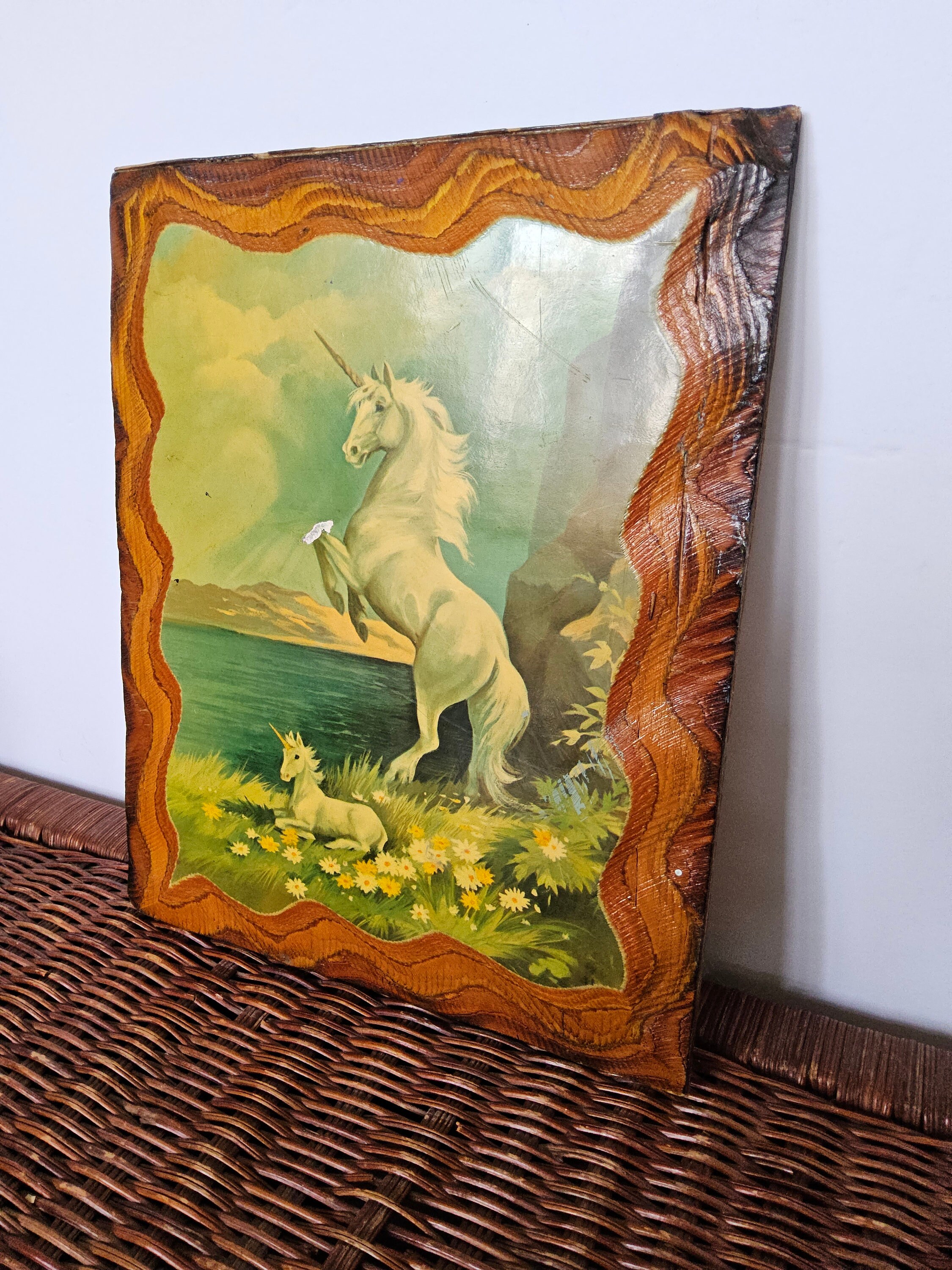 Unicorn Decoupage on Scalloped Wood Plaque. Vintage Unicorn Wall ...